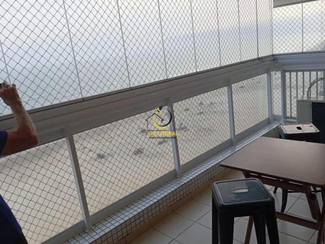 Apartamento 2 dormitórios Frente Mar 2 vagas GUILHERMINA