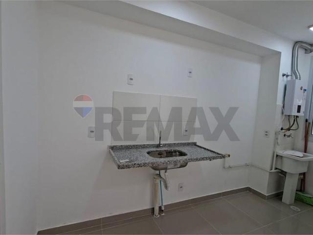 Apartamento 2 Dormitórios para Locação | 39m² | Sacada | Piscina | Próximo ao Metrô Bresser e Belém
