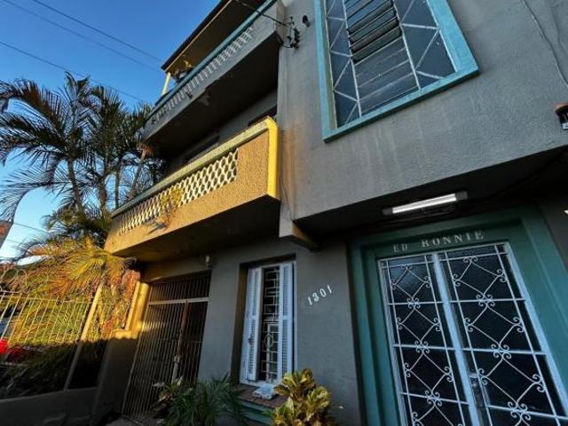 Apartamento 2 dormitórios reformado