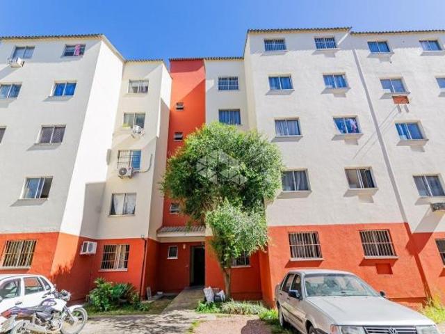 Apartamento 2 dormitórios reformado, vaga garagem rotativa, no bairro Camaquã