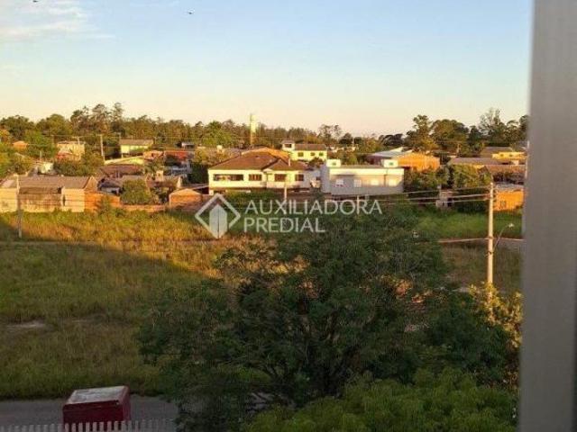 APARTAMENTO 2 DORMITÓRIOS, REFORMADO COM ESTACIONAMENTO