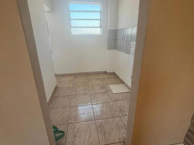 Apartamento 2 Dormitórios Reformado com Localização Imbatível