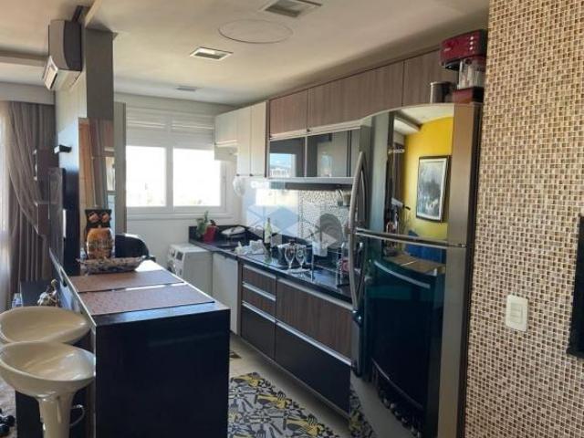 Apartamento 2 dormitórios, suíte com garagem na Cidade Baixa em Porto Alegre