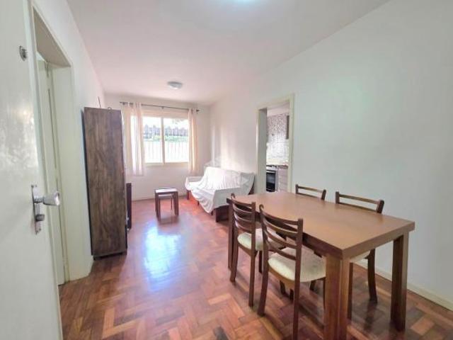 Apartamento 2 dormitorios suite lavabo mobiliado