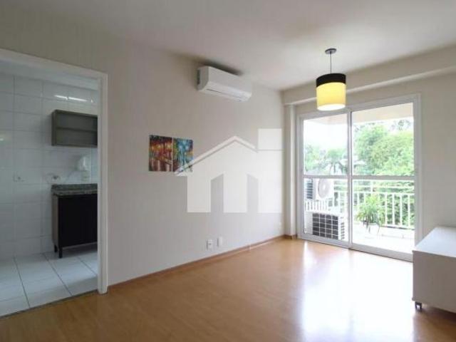 Apartamento 2 dormitorios,suite varanda gourmet Venda e Aluga Moema