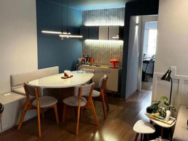 Apartamento 2 dormitórios, suíte, 1 vaga Chácara Inglesa