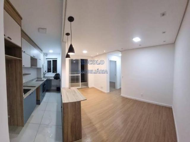 Apartamento 2 dormitórios, sacada com vista livre em condominio completo no Rudge Ramos para venda o