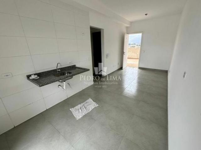 Apartamento 2 dormitórios, sacada e 1 vaga de garagem na Ponte Rasa