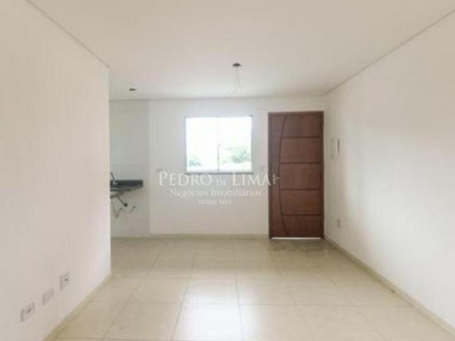 Apartamento 2 dormitórios, sacada e 44 m² na Penha