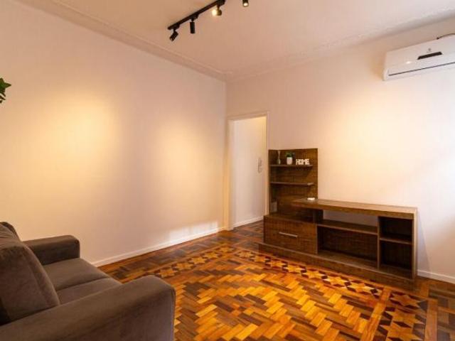 Apartamento 2 dormitórios, Sacada/área externa, Centro Histórico de Porto Alegre