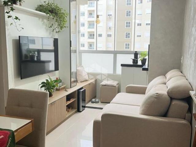 Apartamento 2 dormitórios, sacasa com churrasqueira, mobiliado Alto Petrópolis