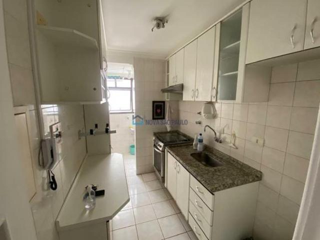 Apartamento 2 dormitórios, Saúde, 1 vaga !