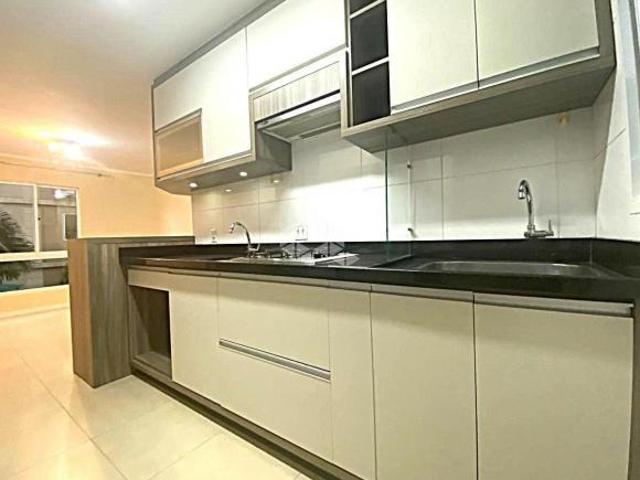 Apartamento 2 dormitórios semi mobiliado com vaga de garagem, bairro Igara