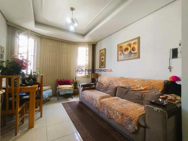 Apartamento 2 dormitórios semimobiliado próximo do Colégio Rosário