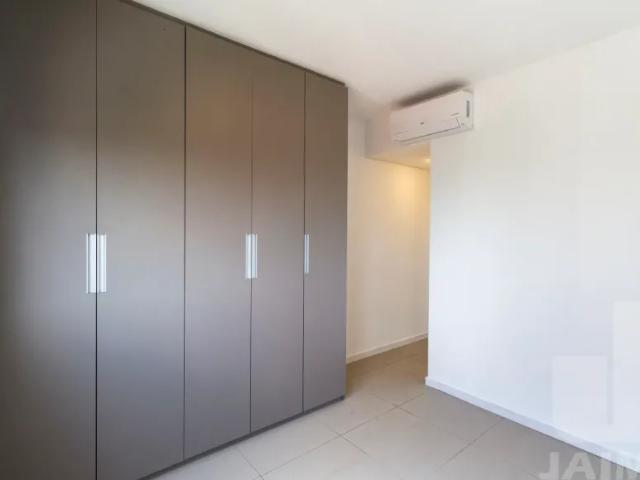 Apartamento 2 dormitorios sendo 1 suite 2 banheiros sala 2 ambiente 1 vaga