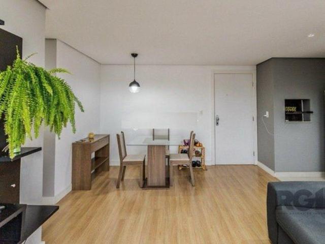 Apartamento 2 dormitórios, sendo 1 suíte, 63,88 m² de área privativa e 1 vaga s de garagem. Localiz