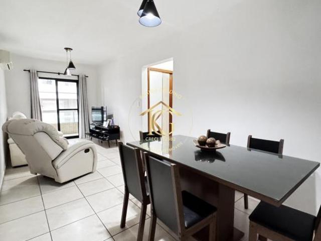Apartamento 2 dormitórios sendo 1 suíte Canto do Forte