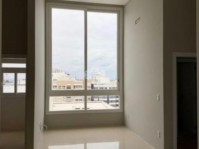 Apartamento 2 dormitórios sendo 2 suíte, com pé direito duplo, prédio com infrae