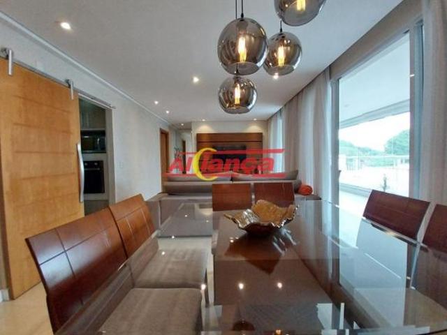 Apartamento 2 dormitórios sendo 2 suítes, 2 vagas Vila Progresso Guarulhos