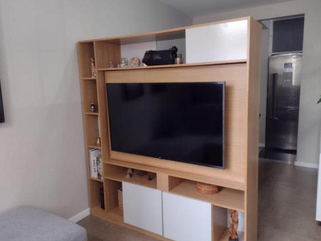 Apartamento 2 Dormitórios Térreo com Portaria 24h no Morro Santana