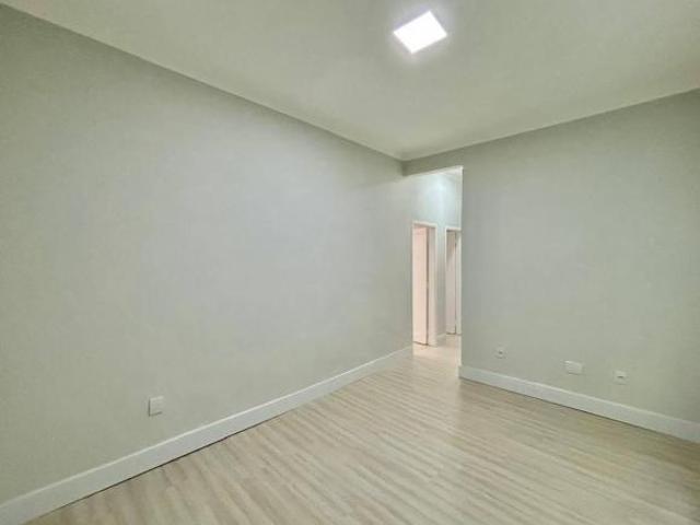 Apartamento 2 Dormitórios Térreo Garagem Embaré