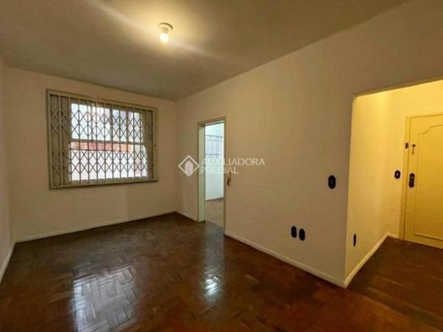 Apartamento 2 dormitórios térreo no bairro Rio Branco