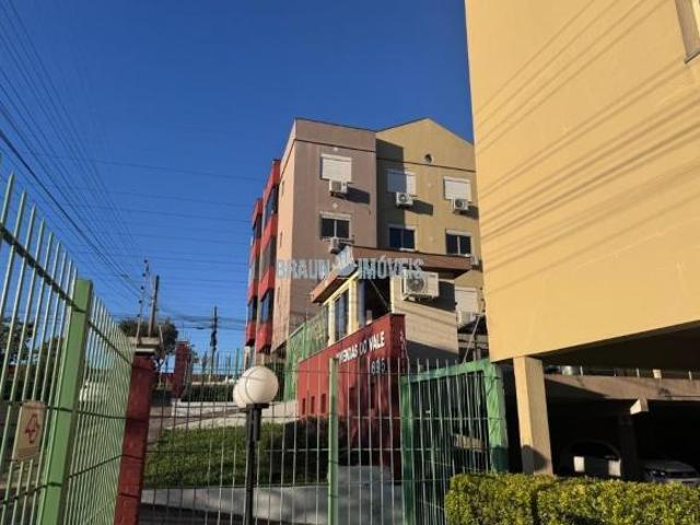 Apartamento 2 Dormitórios Térreo SEM BOX em excelente localização proximo ao Shopping e faculdade Ce