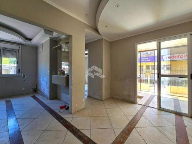 Apartamento 2 Dormitórios transformado em 1 quarto, Humaitá