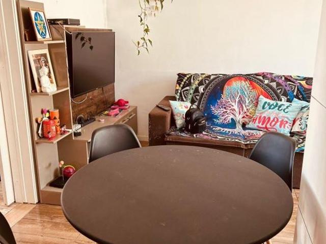 Apartamento 2 dormitorios vaga de garagem bairro Santa Teresa