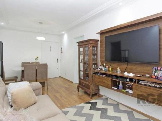 Apartamento 2 dormitórios, vaga de garagem, no bairro Camaquã, Porto Alegre/RS