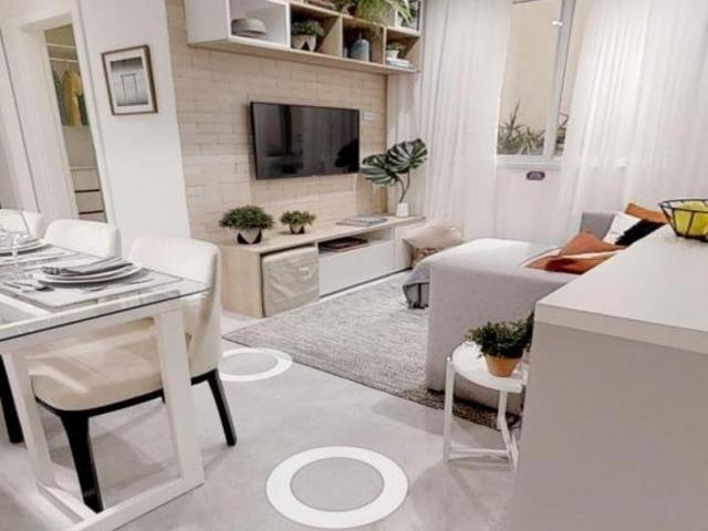Apartamento 2 dormitórios, varanda e 1 vaga à venda em Itaquera