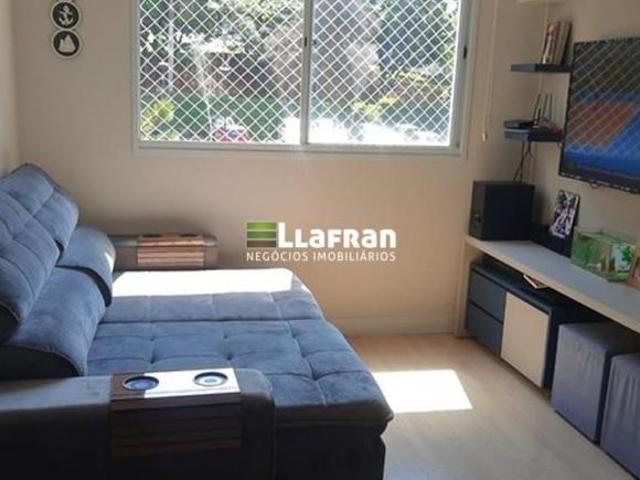 Apartamento 2 dormitórios Vila Arbori Alegria
