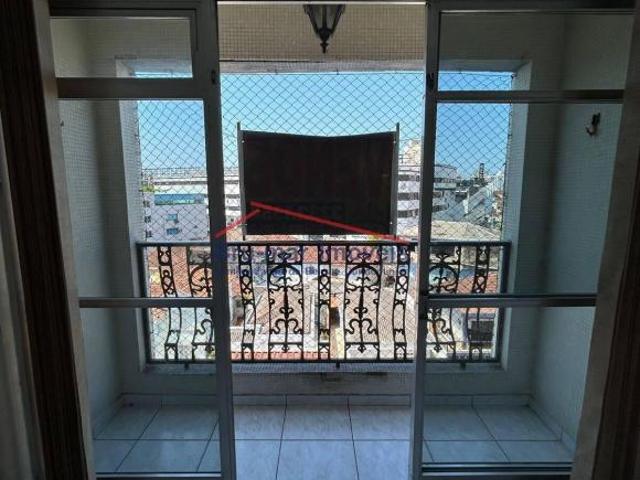 Apartamento 2 dormitórios, Vila Belmiro, dependência completa, 1 vaga