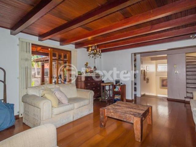 Apartamento, 2 dormitórios, 140.74 m², em Independência