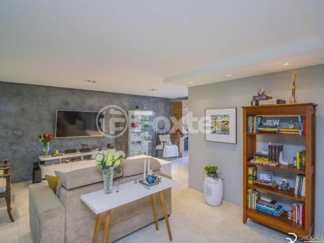 Apartamento, 2 dormitórios, 162 m², em Medianeira
