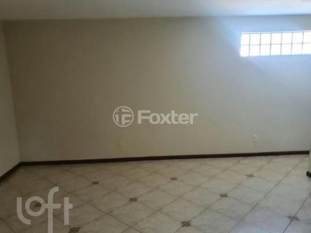 Apartamento, 2 dormitórios, 173.04 m², em Centro
