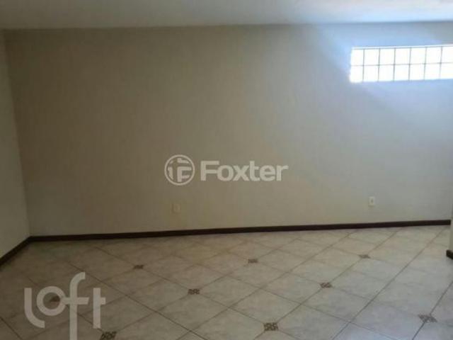 Apartamento, 2 dormitórios, 173.04 m², em Centro