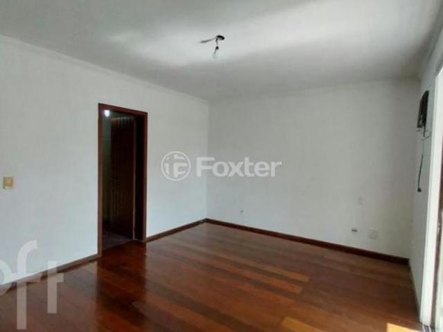 Apartamento, 2 dormitórios, 175 m², em Cavalhada
