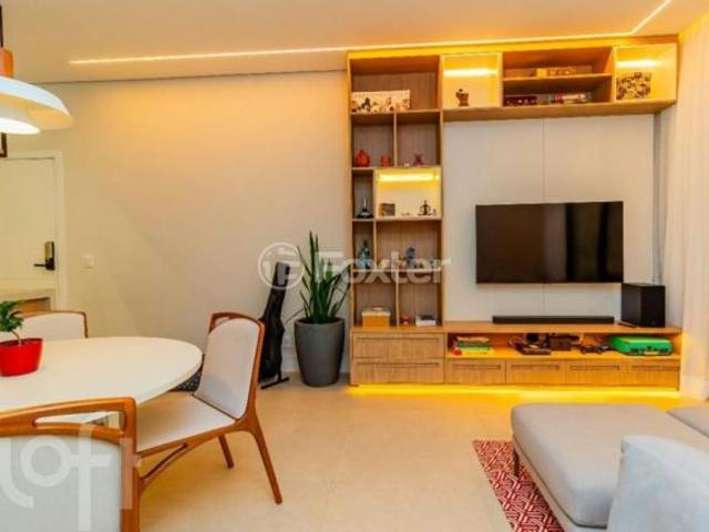 Apartamento, 2 dormitórios, 179 m², em Vila Mariana