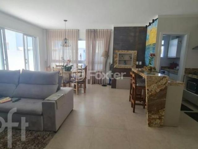 Apartamento, 2 dormitórios, 183.2 m², em Navegantes