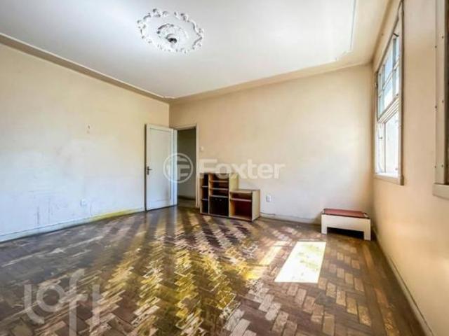 Apartamento, 2 dormitórios, 103 m², em Santana