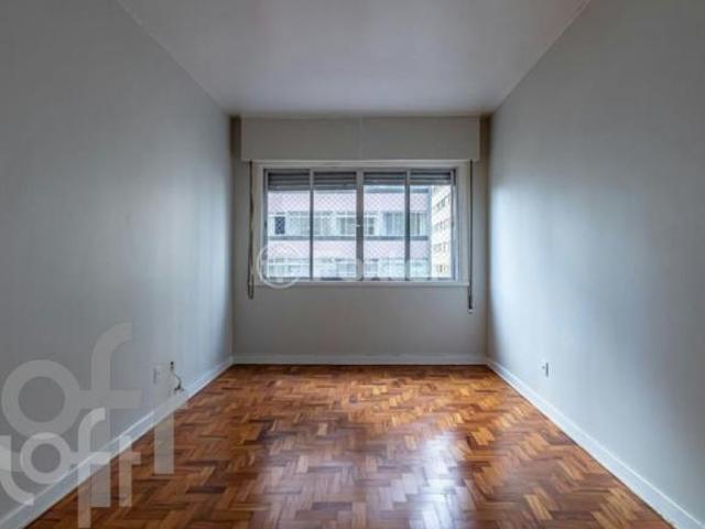 Apartamento, 2 dormitórios, 100 m², em Consolação