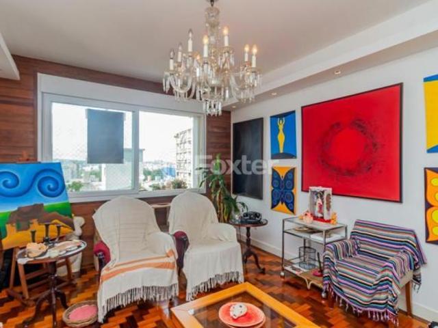 Apartamento, 2 dormitórios, 87 m², em Independência