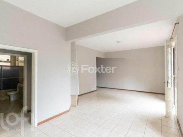 Apartamento, 2 dormitórios, 100 m², em Petrópolis