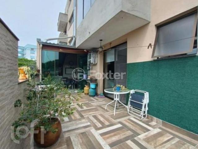 Apartamento, 2 dormitórios, 101.92 m², em Cristal