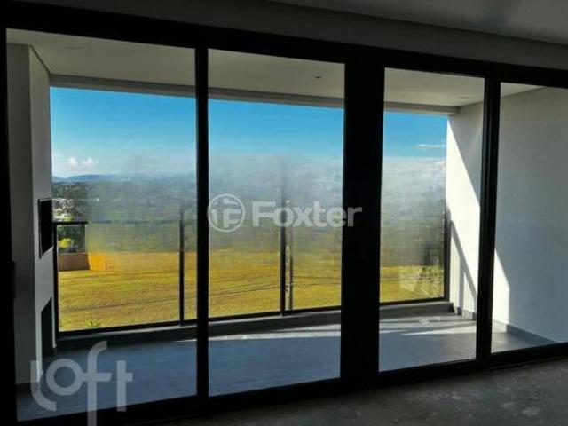 Apartamento, 2 dormitórios, 102 m², em São Vicente