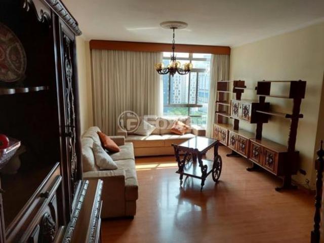 Apartamento, 2 dormitórios, 102 m², em Vila Mariana