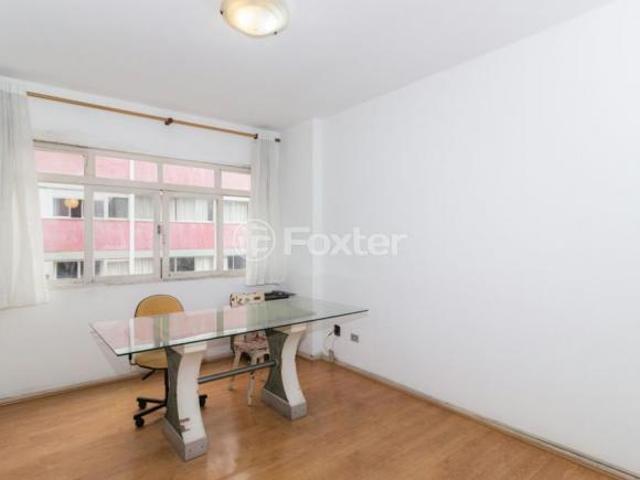 Apartamento, 2 dormitórios, 104 m², em Consolação