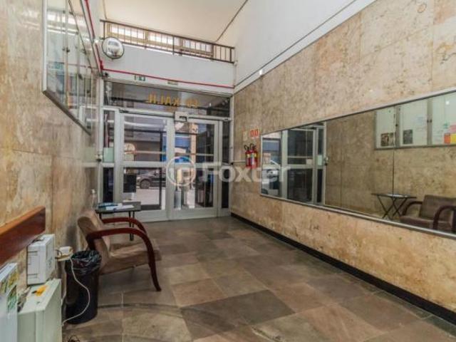 Apartamento, 2 dormitórios, 105 m², em Centro Histórico