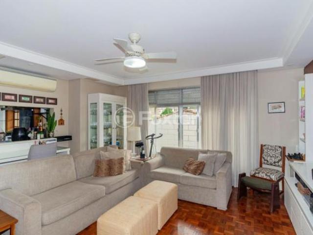 Apartamento, 2 dormitórios, 105 m², em Jardim Botânico